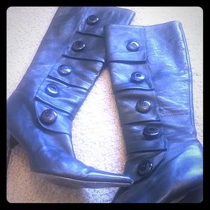 !rebecca Hebding's Closet (@8lack8etty30) | Poshmark